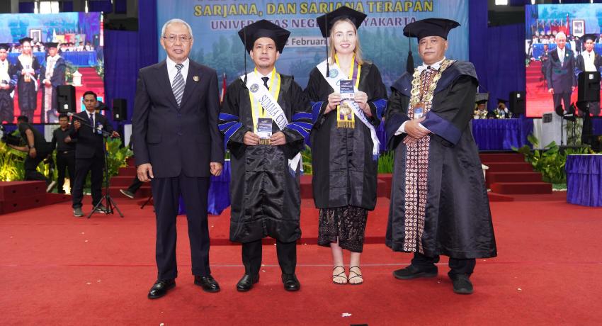 UNY Gelar Wisuda, Ribuan Mahasiswa Resmi Sandang Gelar Akademik | Universitas Negeri Yogyakarta